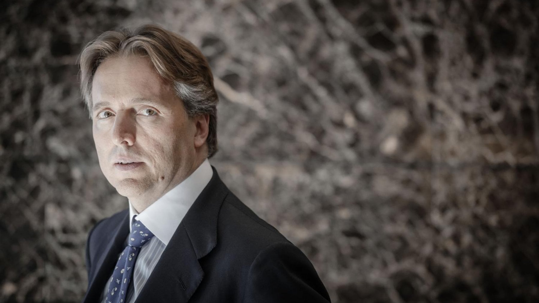 La Lvmh dell'alimentare? L'Italia parla soltanto. Bonomi l'ha fatta, ma ...